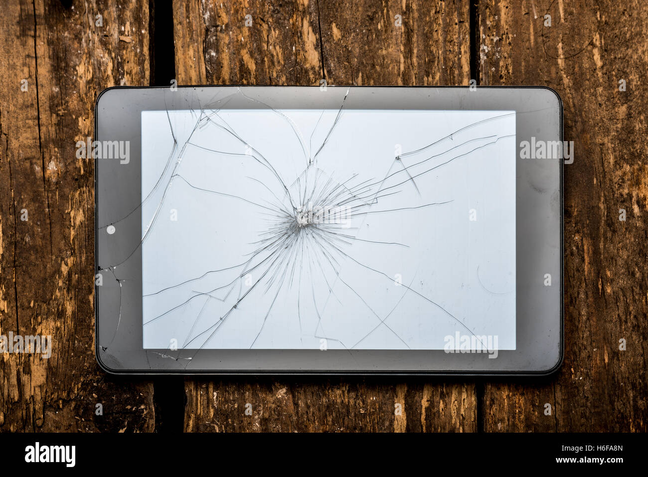 Broken glass table hi-res stock photography and images - Alamy