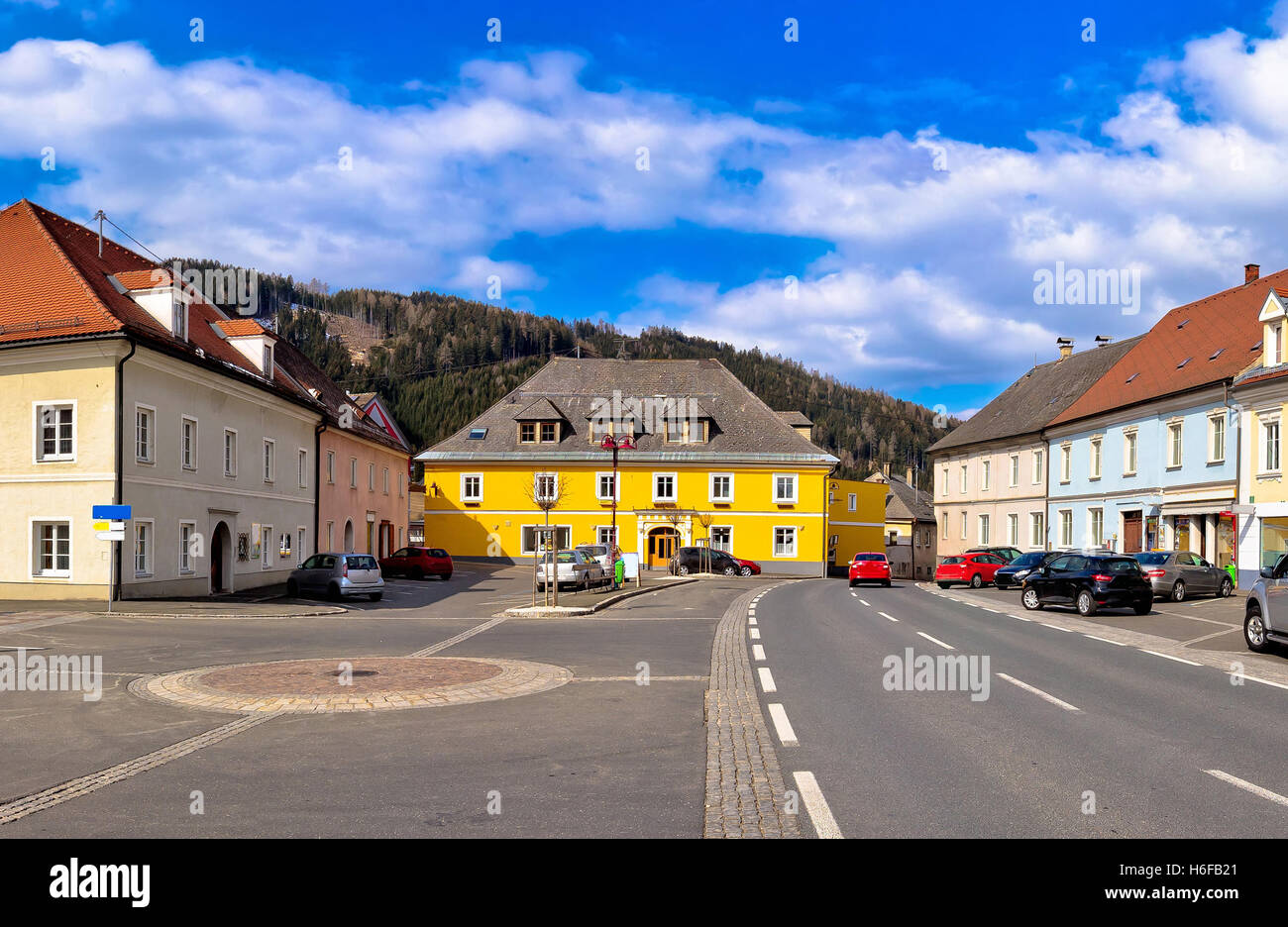 Town of Bad sankt Leonhard im Lavanttal colorful streetscape, Carinthia ...