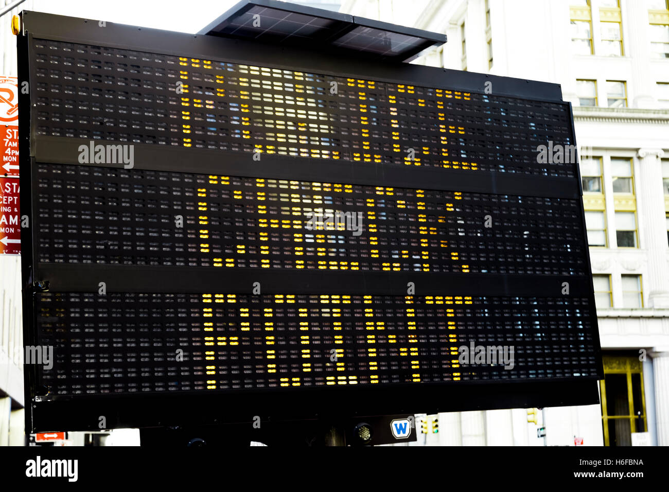 Electronic sign hi-res stock photography and images - Alamy