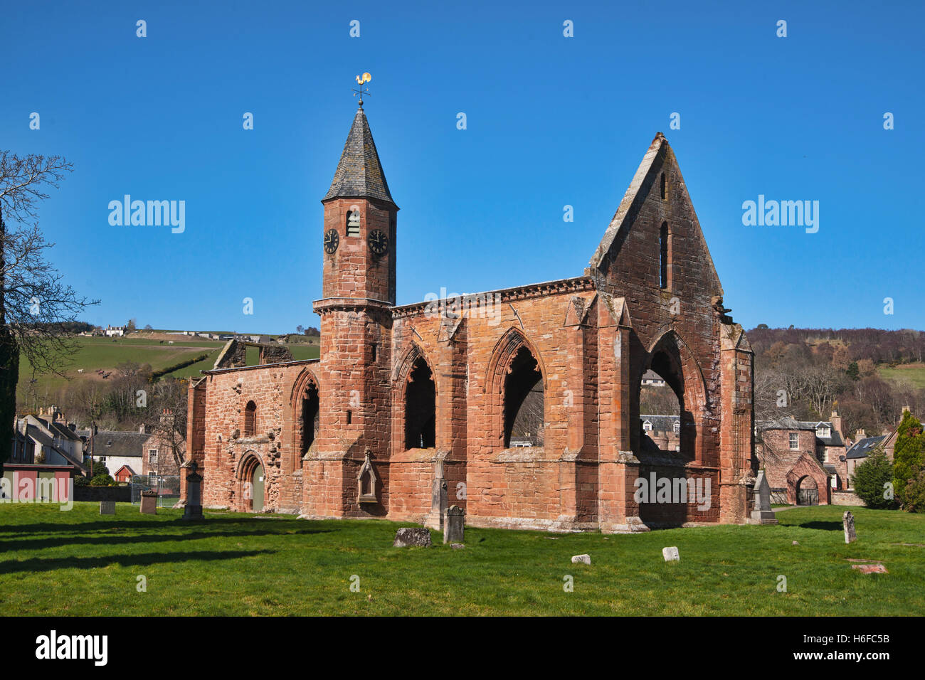 Fortrose hi-res stock photography and images - Alamy