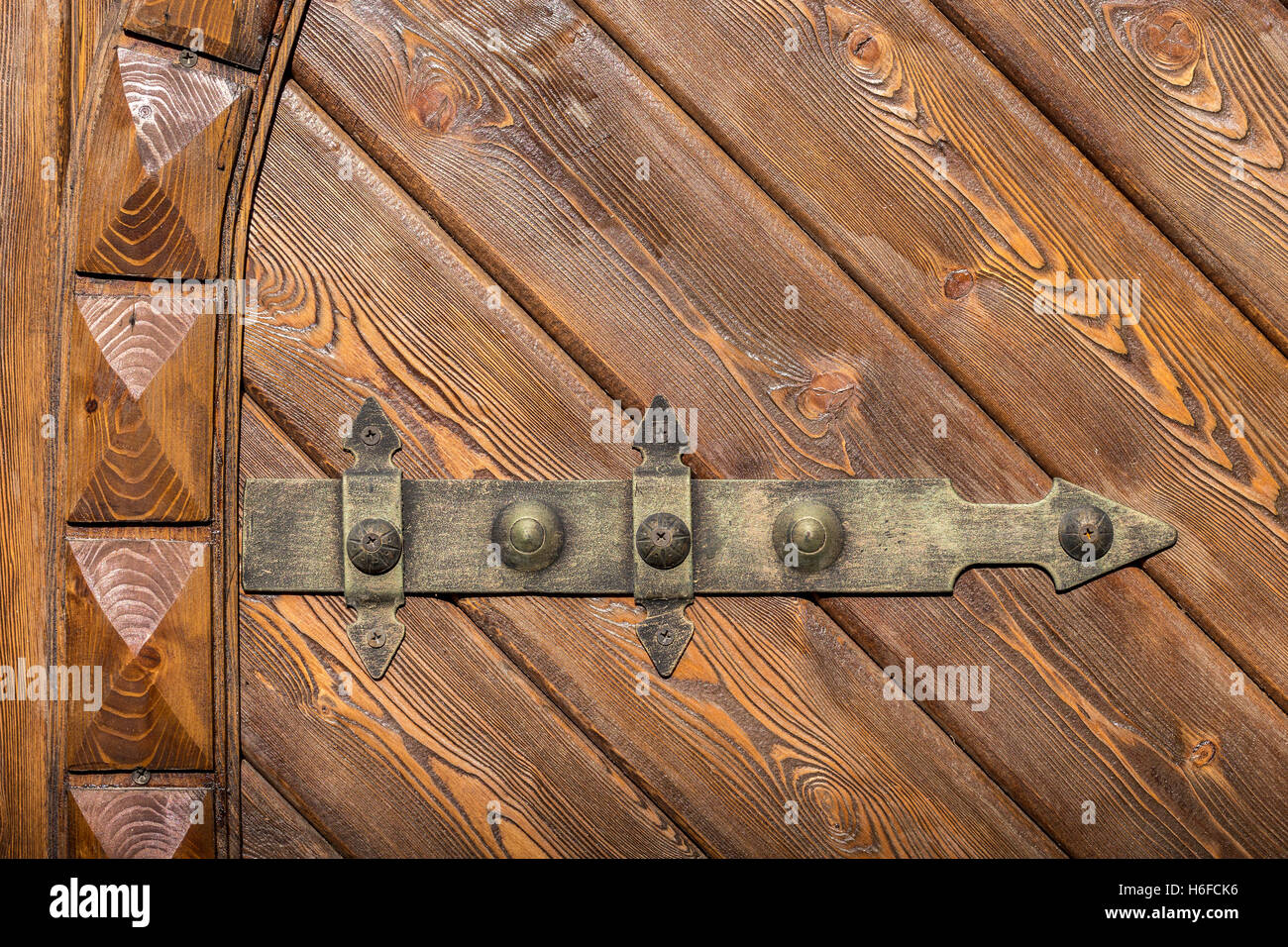 Door hinge wooden hi-res stock photography and images - Alamy
