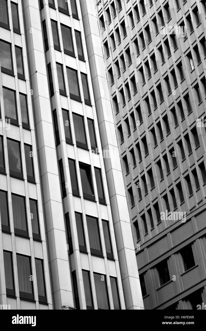 Modern building windows pattern Black and White Stock Photos & Images ...