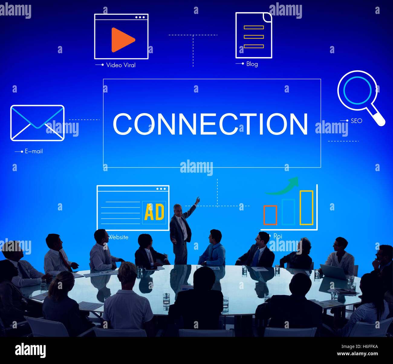Social Media Advertisement Connection Concept Stock Photo - Alamy