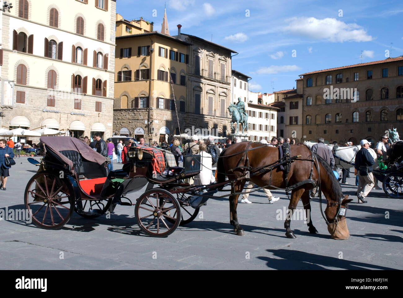 Fiacre hi-res stock photography and images - Alamy