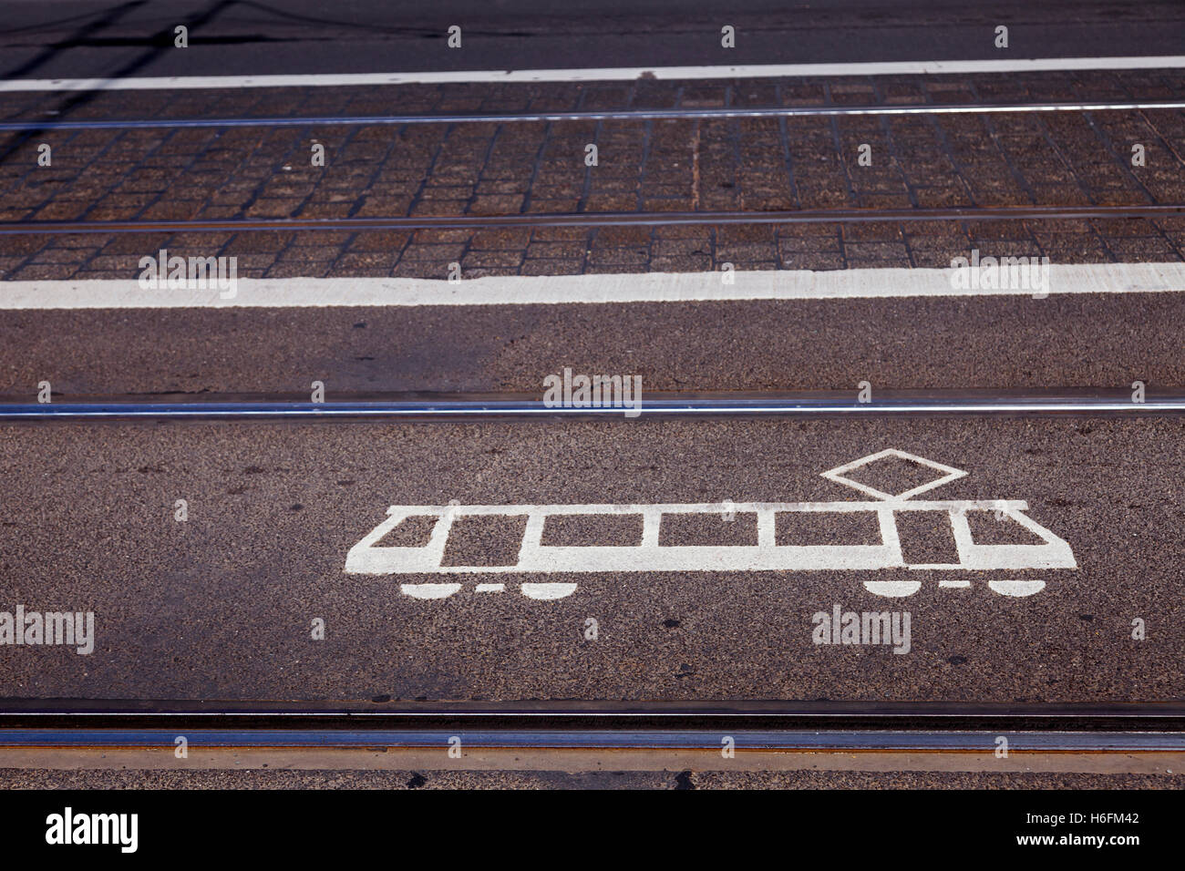 Diagram of a tram on the asphalt of a street, to mark the path where ...
