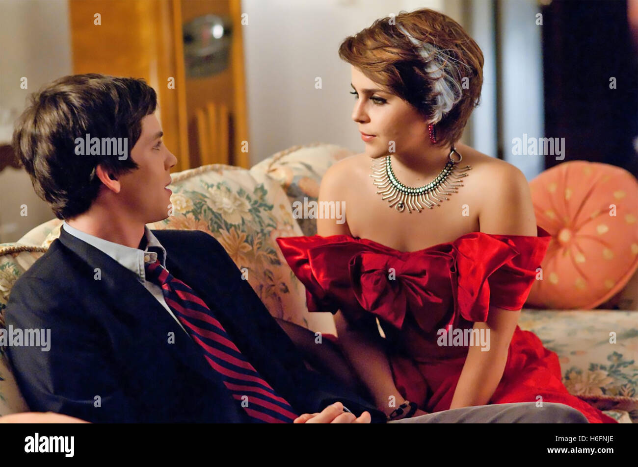"mae whitman" hi-res stock photography and images - Alamy