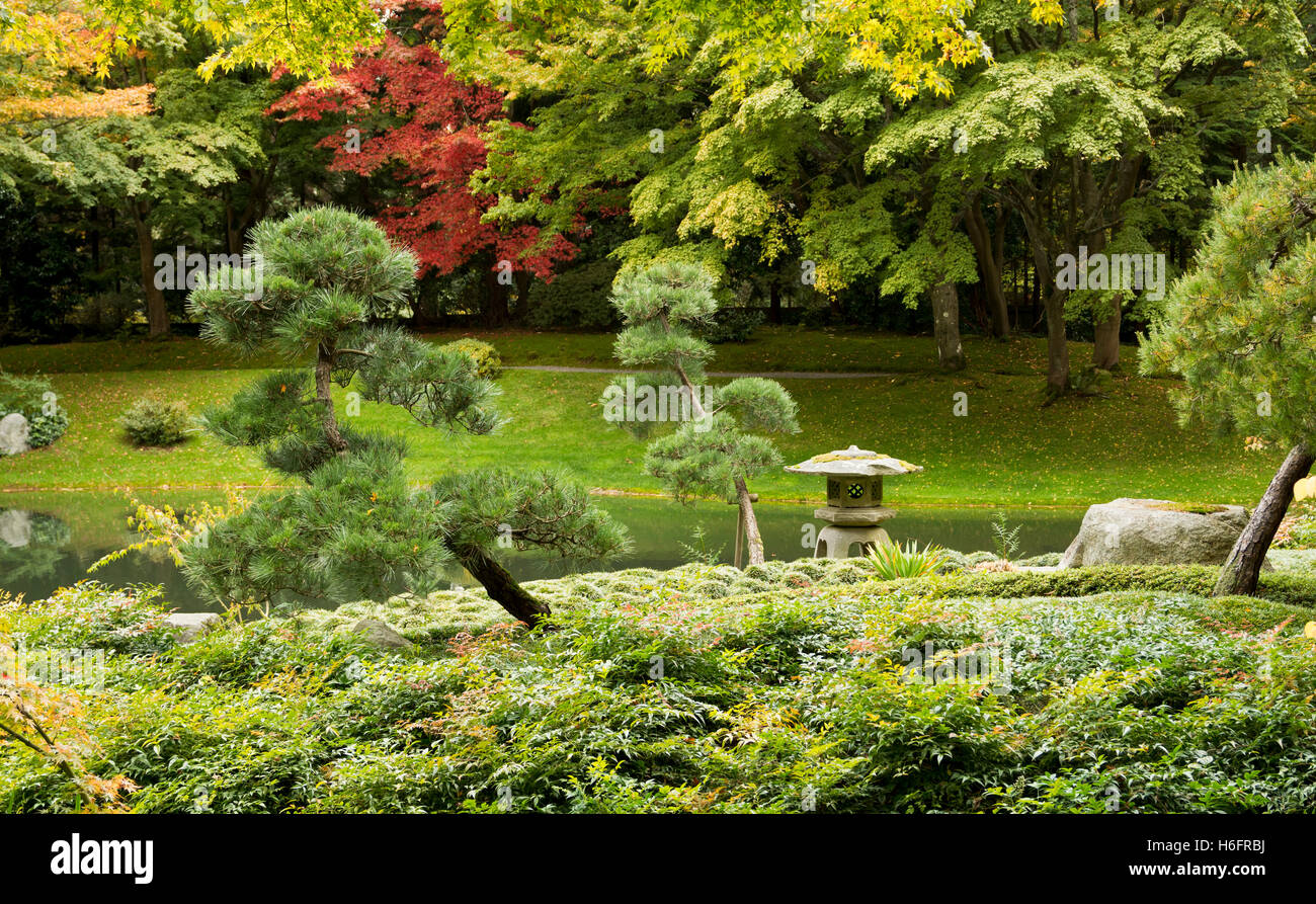 Nitobe memorial gardens hi-res stock photography and images - Alamy