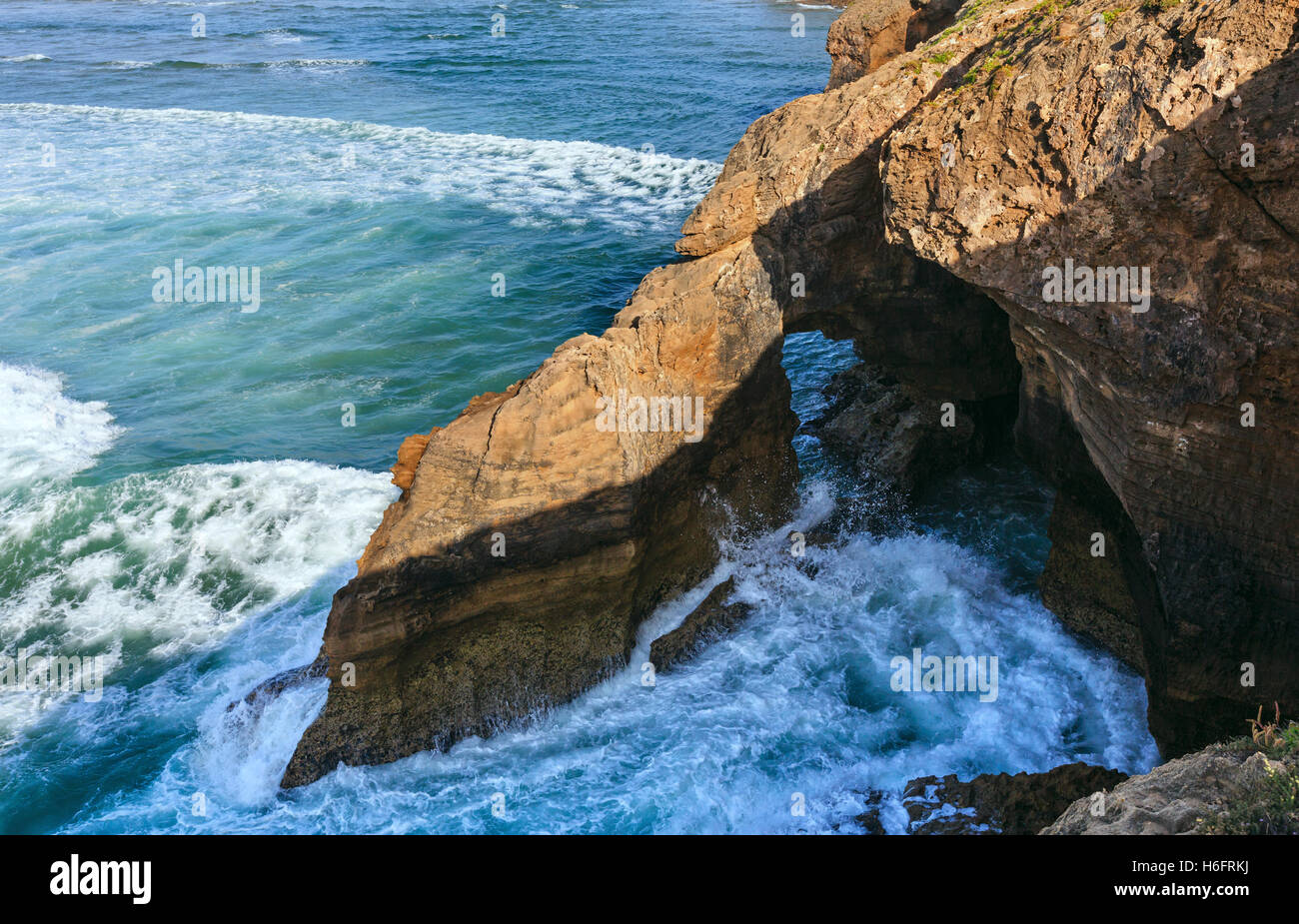Coastal cliff top view. Atlantic ocean rocky coast Stock Photo - Alamy