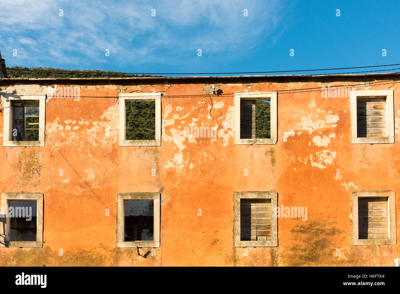 Terracotta facade hi-res stock photography and images - Alamy