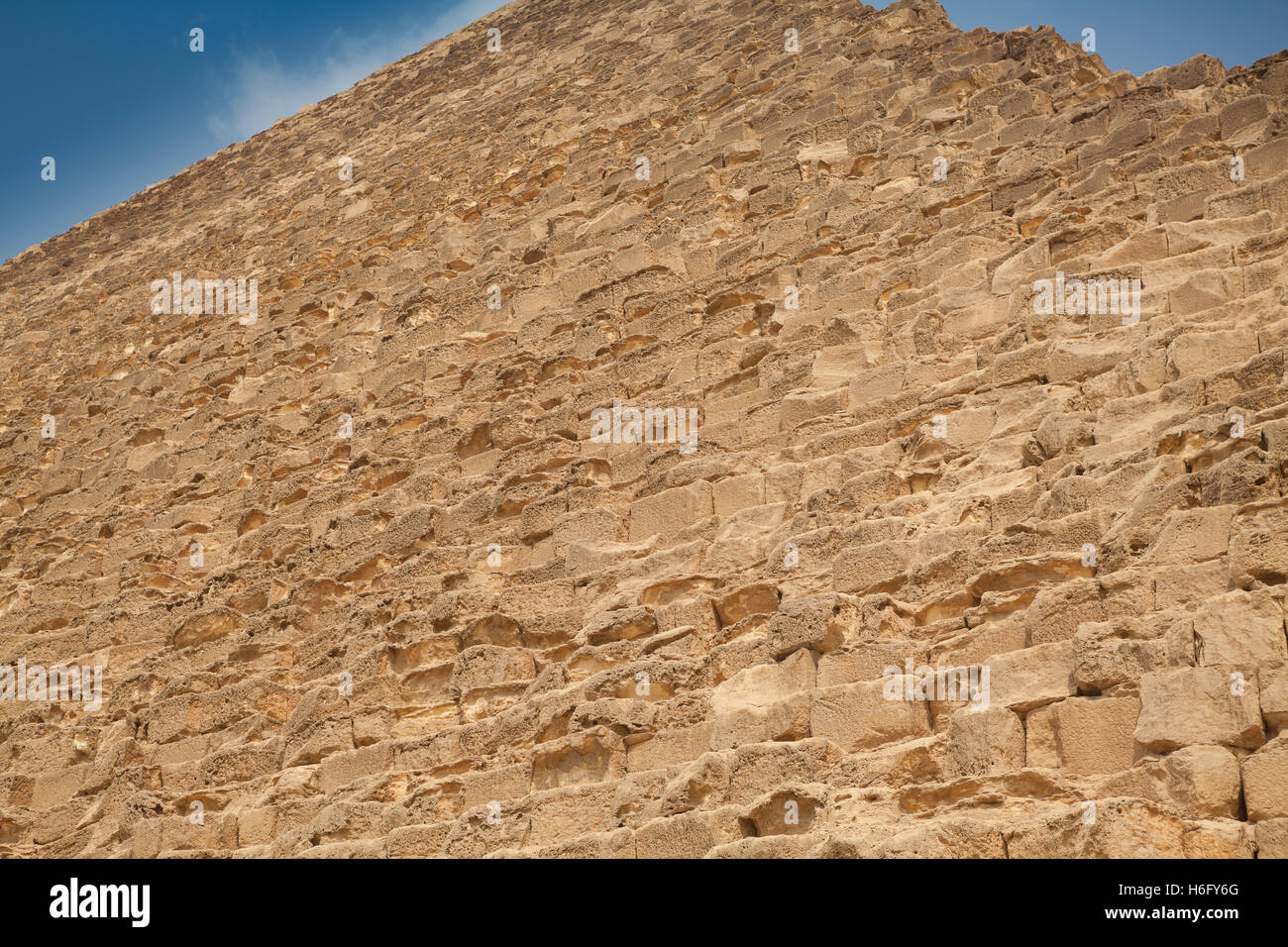 Old stone wall egypt pyramid hi-res stock photography and images - Alamy