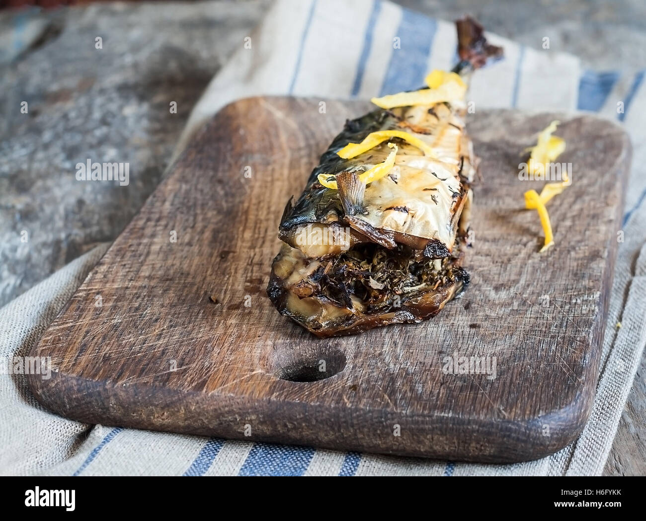 Fish in towel hi-res stock photography and images - Alamy
