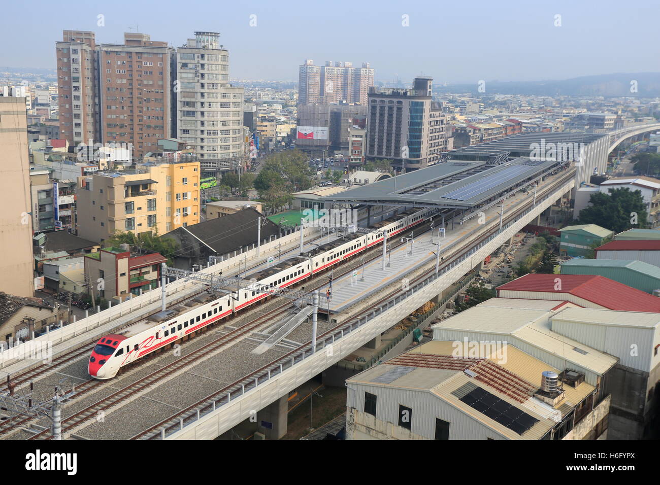 New train station in Taichung, Taiwan Stock Photo - Alamy