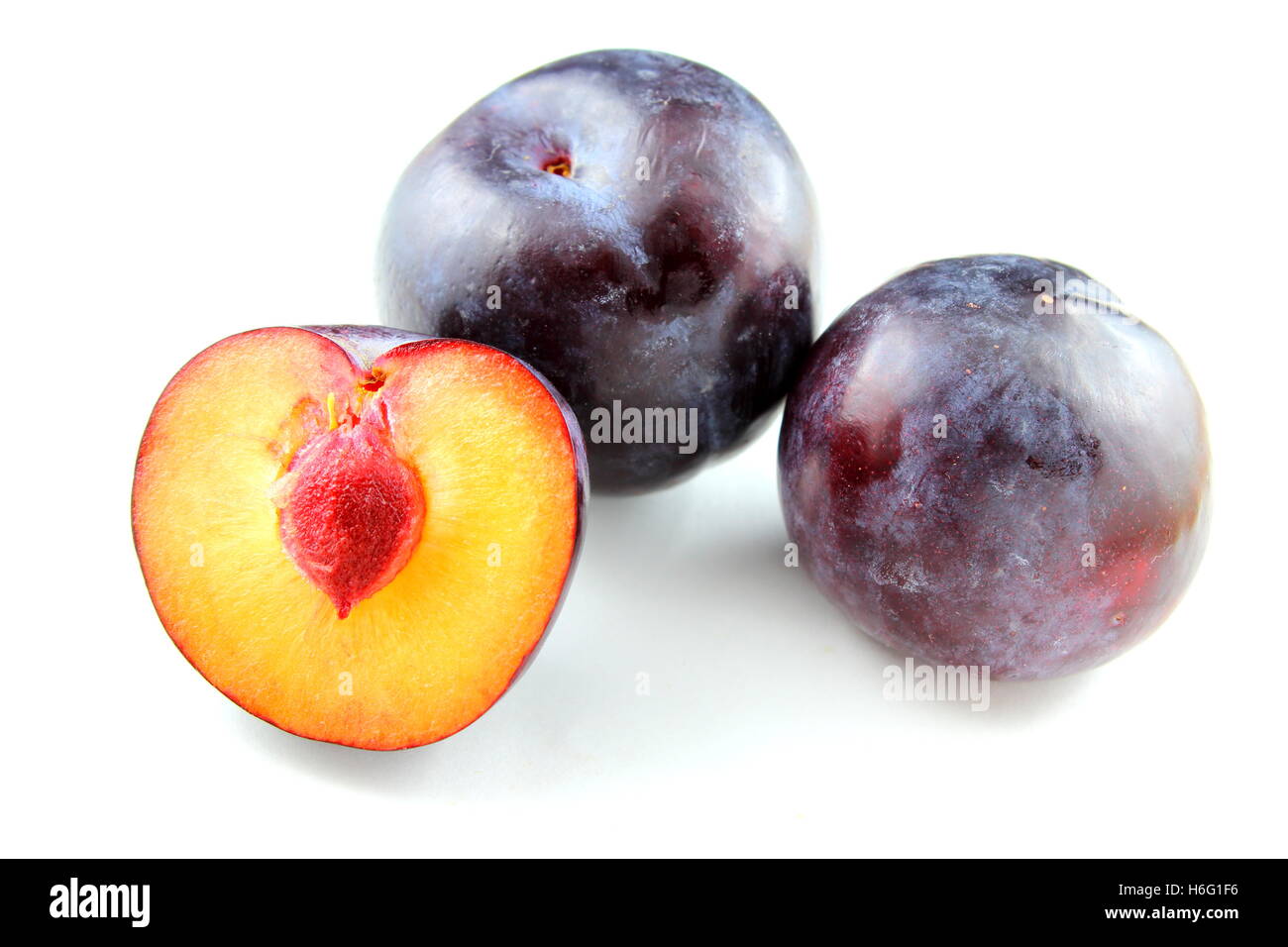 blue plum fruits isolated Stock Photo - Alamy