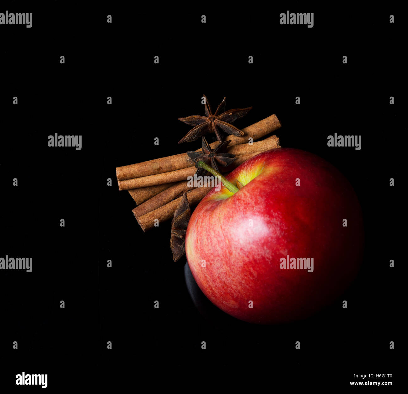 fresh Apple with spices Stock Photo - Alamy