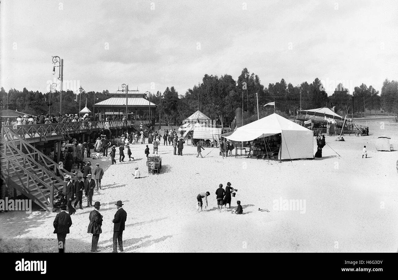Historic scene image Black and White Stock Photos & Images - Alamy