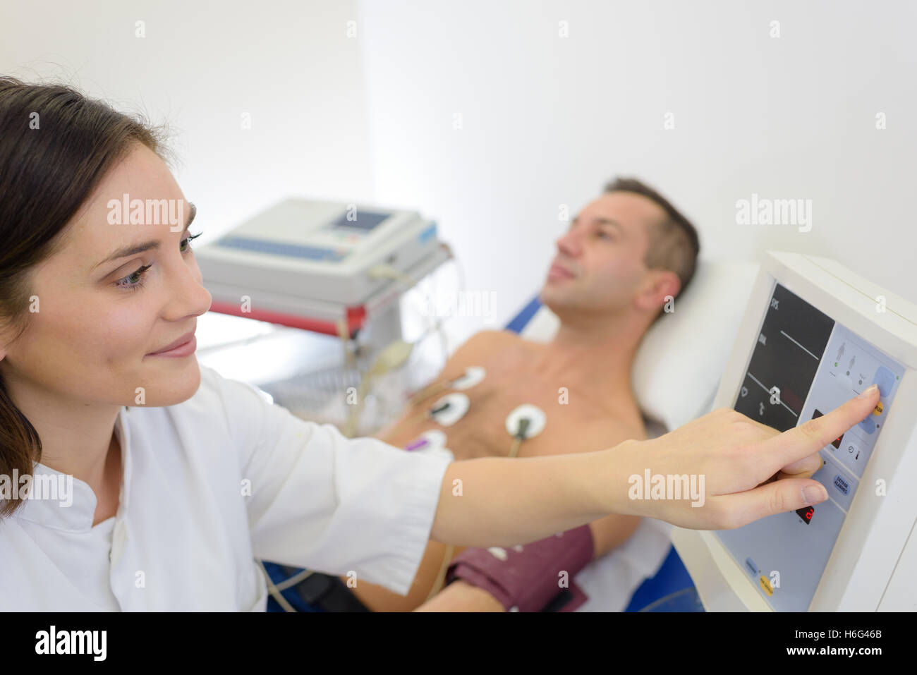 having cardiovascular examination Stock Photo - Alamy