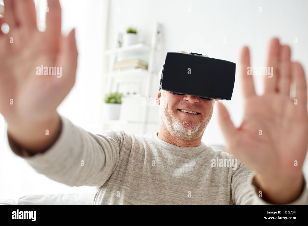 Old time headset hi-res stock photography and images - Alamy