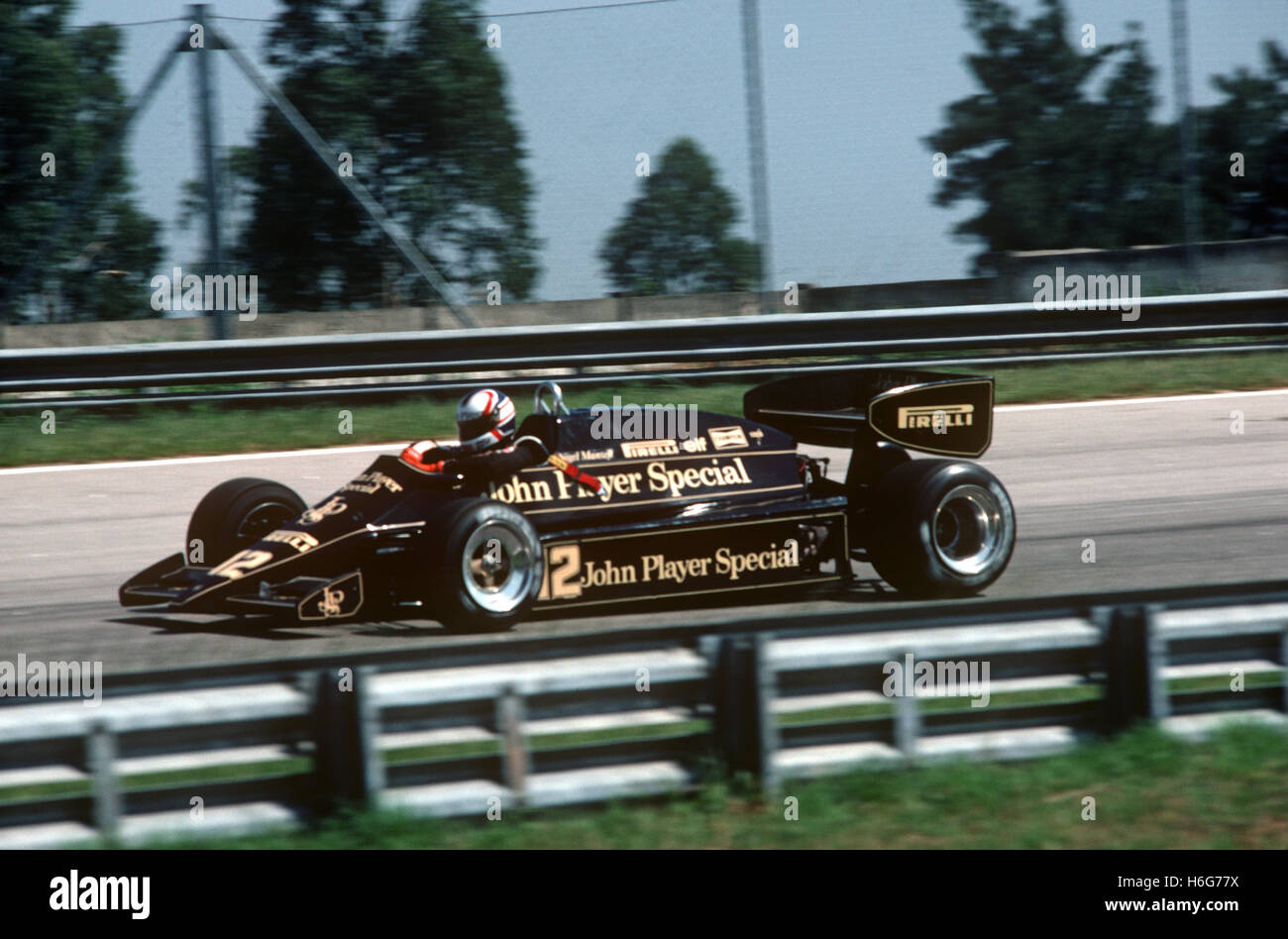 12 Nigel Mansell Lotus 1983 Brazilian GP, Rio de Janeiro Stock Photo ...