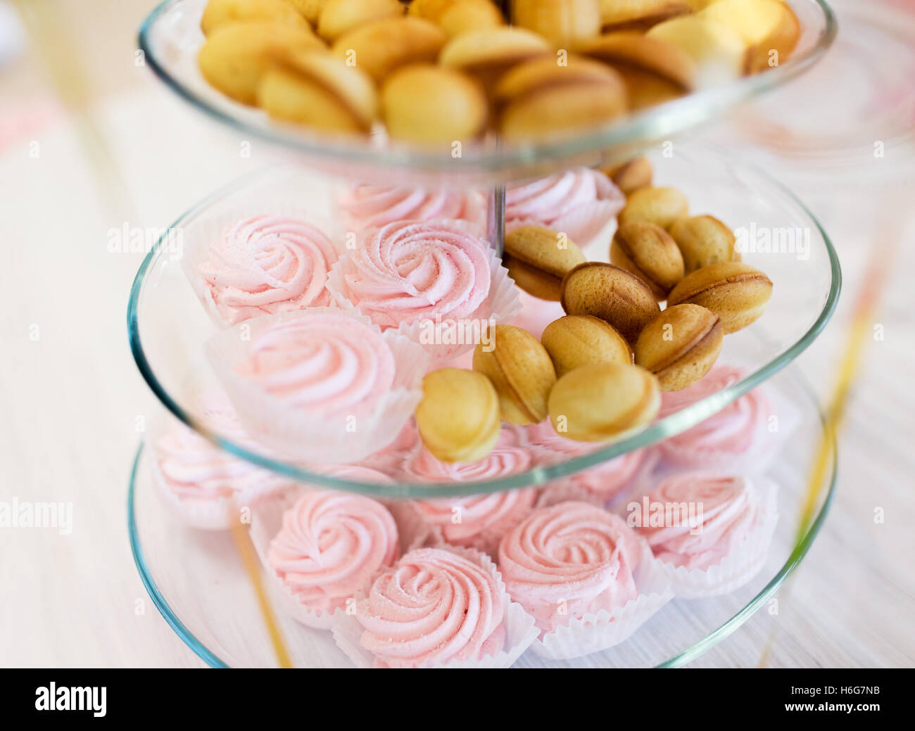 Serving tray hi-res stock photography and images - Alamy