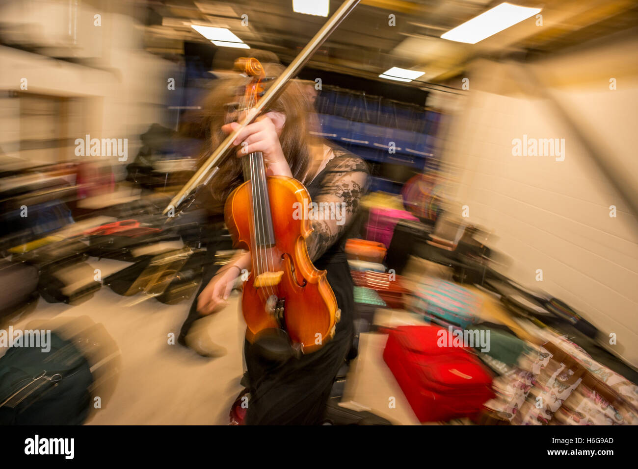 String wind instruments hi-res stock photography and images - Alamy