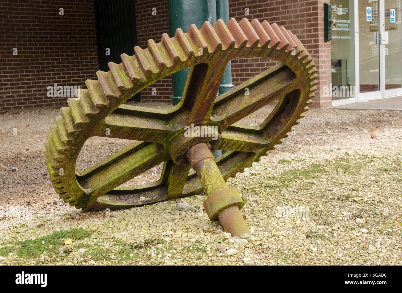 Gear cog wheel hi-res stock photography and images - Alamy