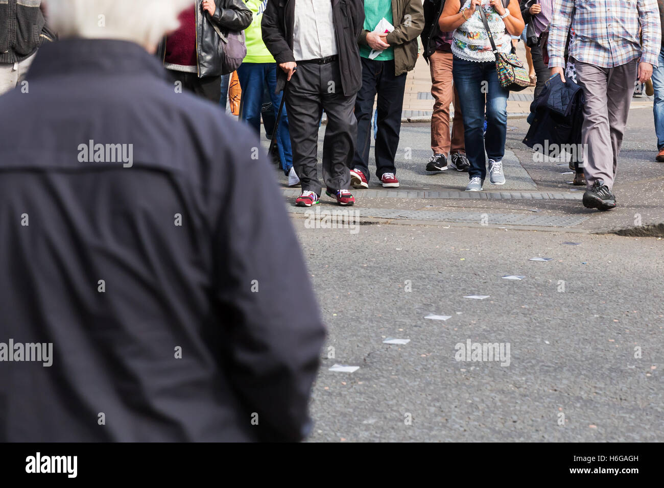 Crowd pedestrian crossing hi-res stock photography and images - Alamy