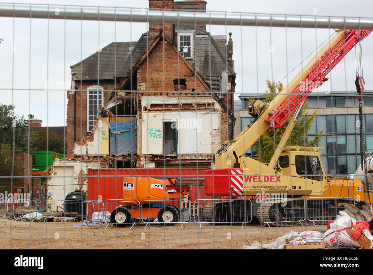Demolition Sign Stock Photos & Demolition Sign Stock Images - Alamy