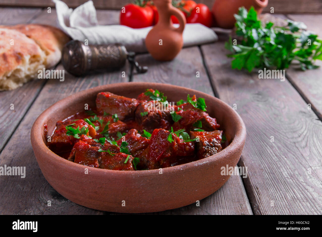 Beef in clay pot hi-res stock photography and images - Alamy
