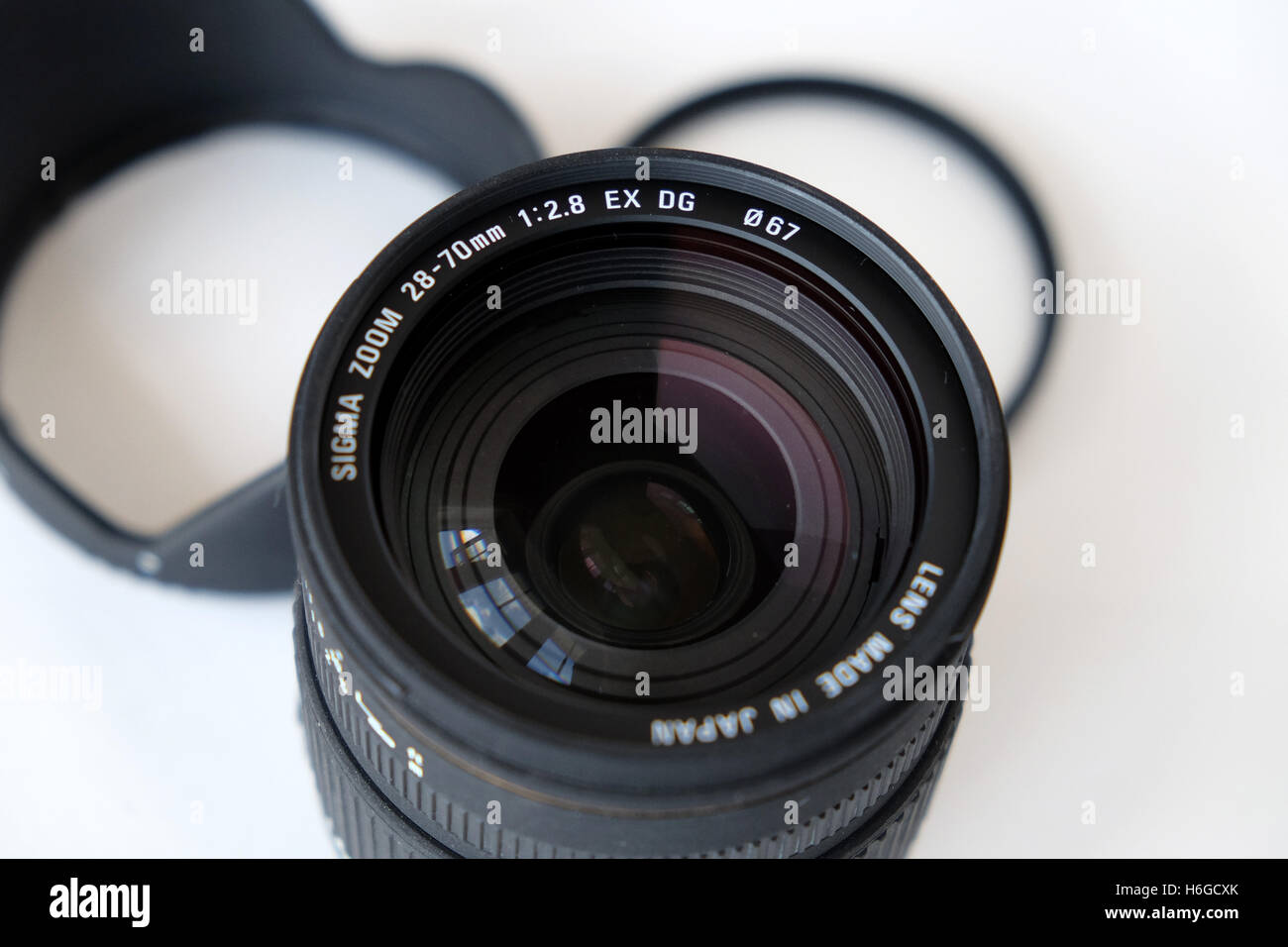 Tele zoom lens hi-res stock photography and images - Alamy