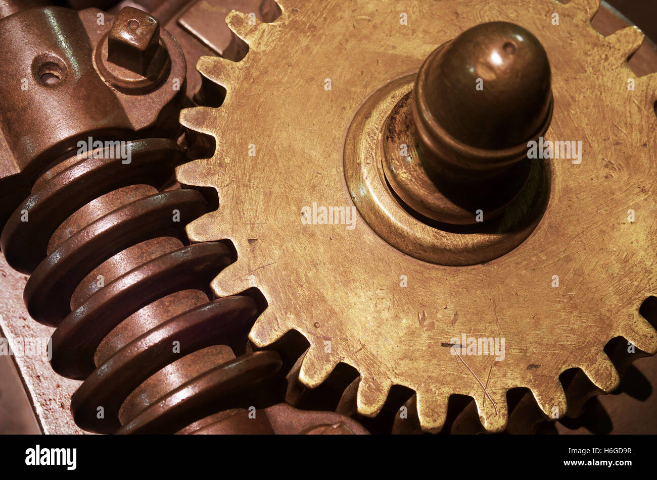 Apparatus gear hi-res stock photography and images - Alamy