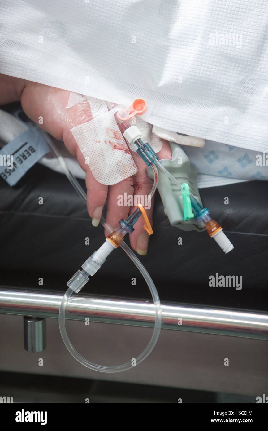 Intravenous drip hand hi-res stock photography and images - Alamy