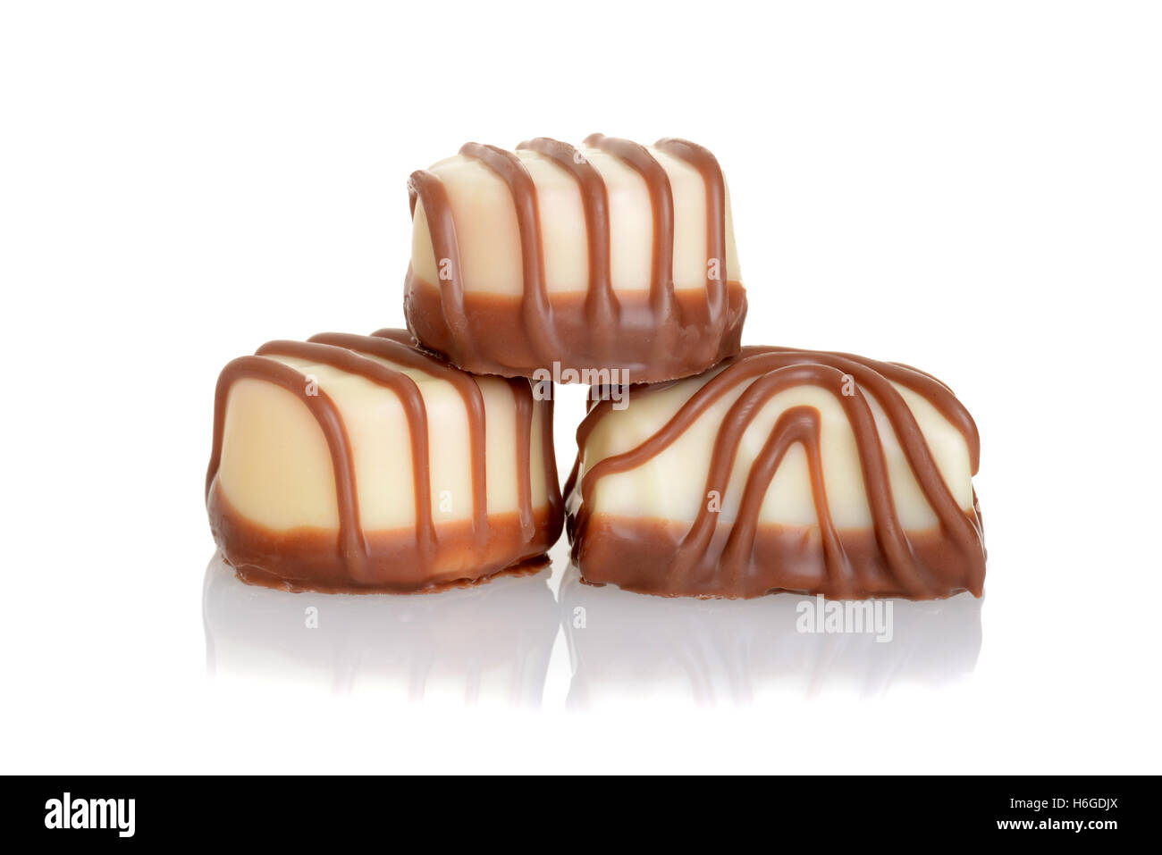 Milk chocolate candies hi-res stock photography and images - Alamy