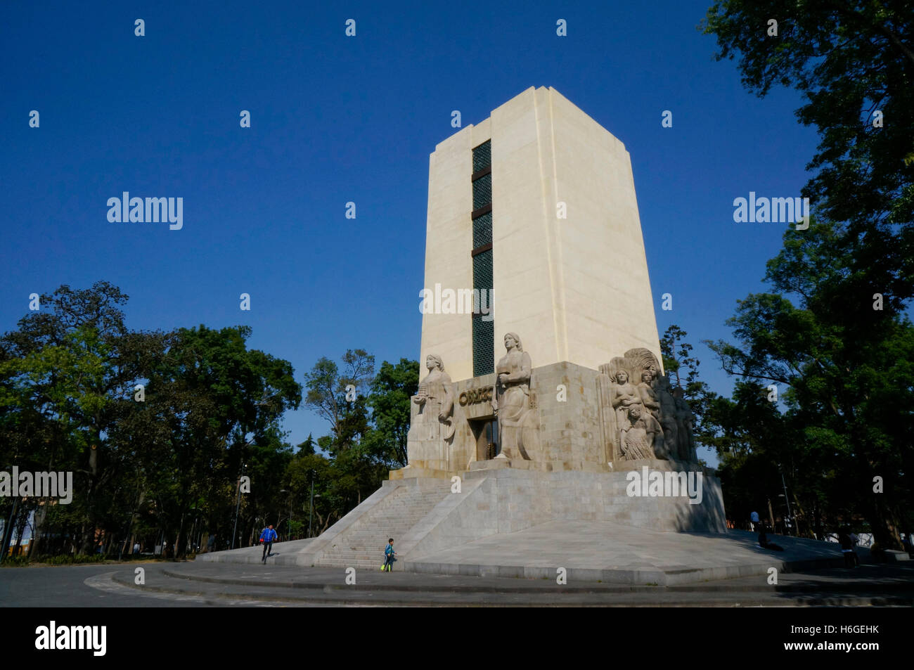 Monument to Monument to General Alvaro Obregon, Jardin de la Bombilla ...