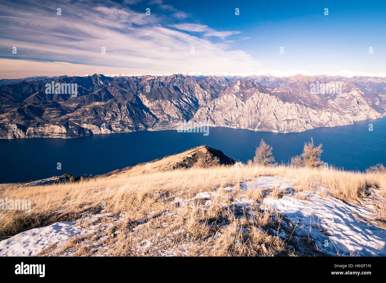 Panorama of Lake Garda (Italy) seen from the top of Mount Baldo Stock ...
