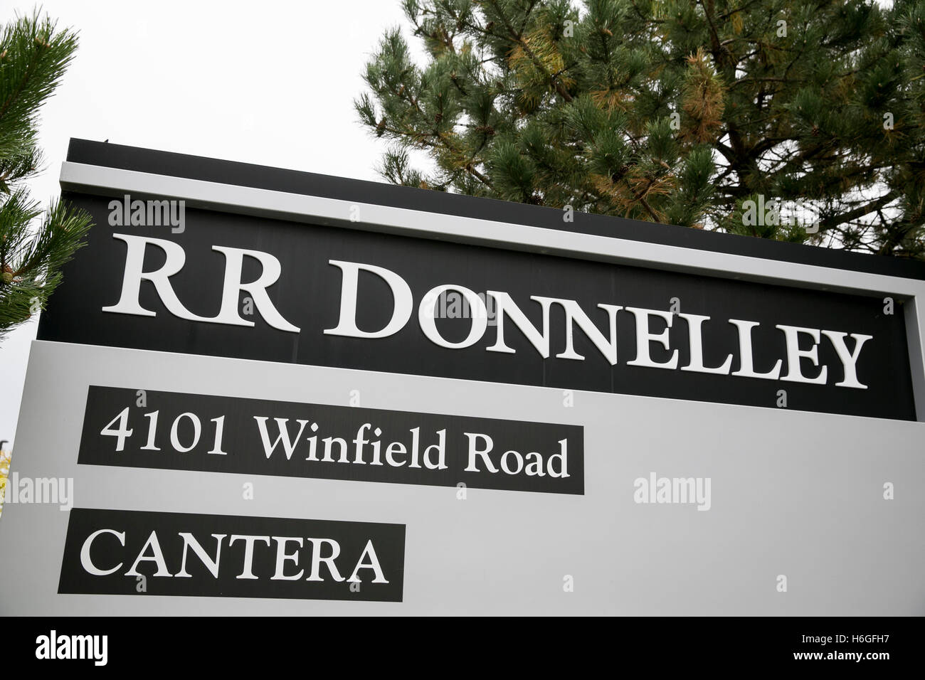 A logo sign outside of a facility occupied by RR Donnelley in ...