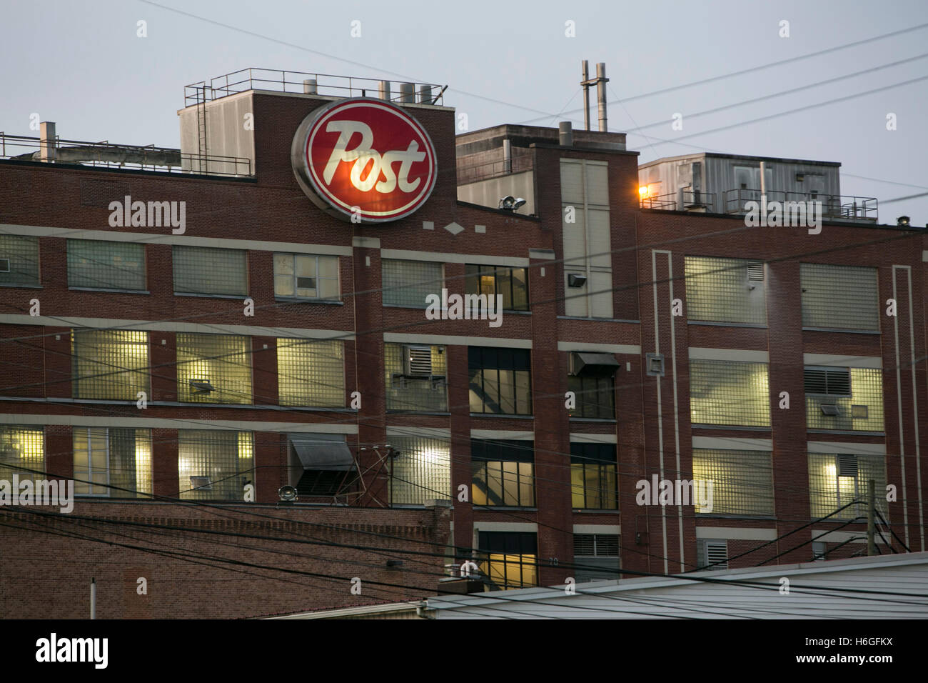 Post holdings logo hi-res stock photography and images - Alamy