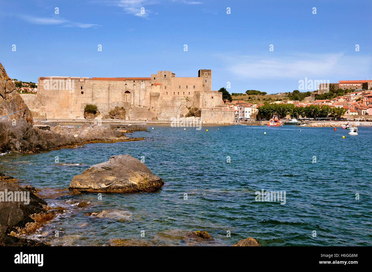 Collioure castle hi-res stock photography and images - Alamy