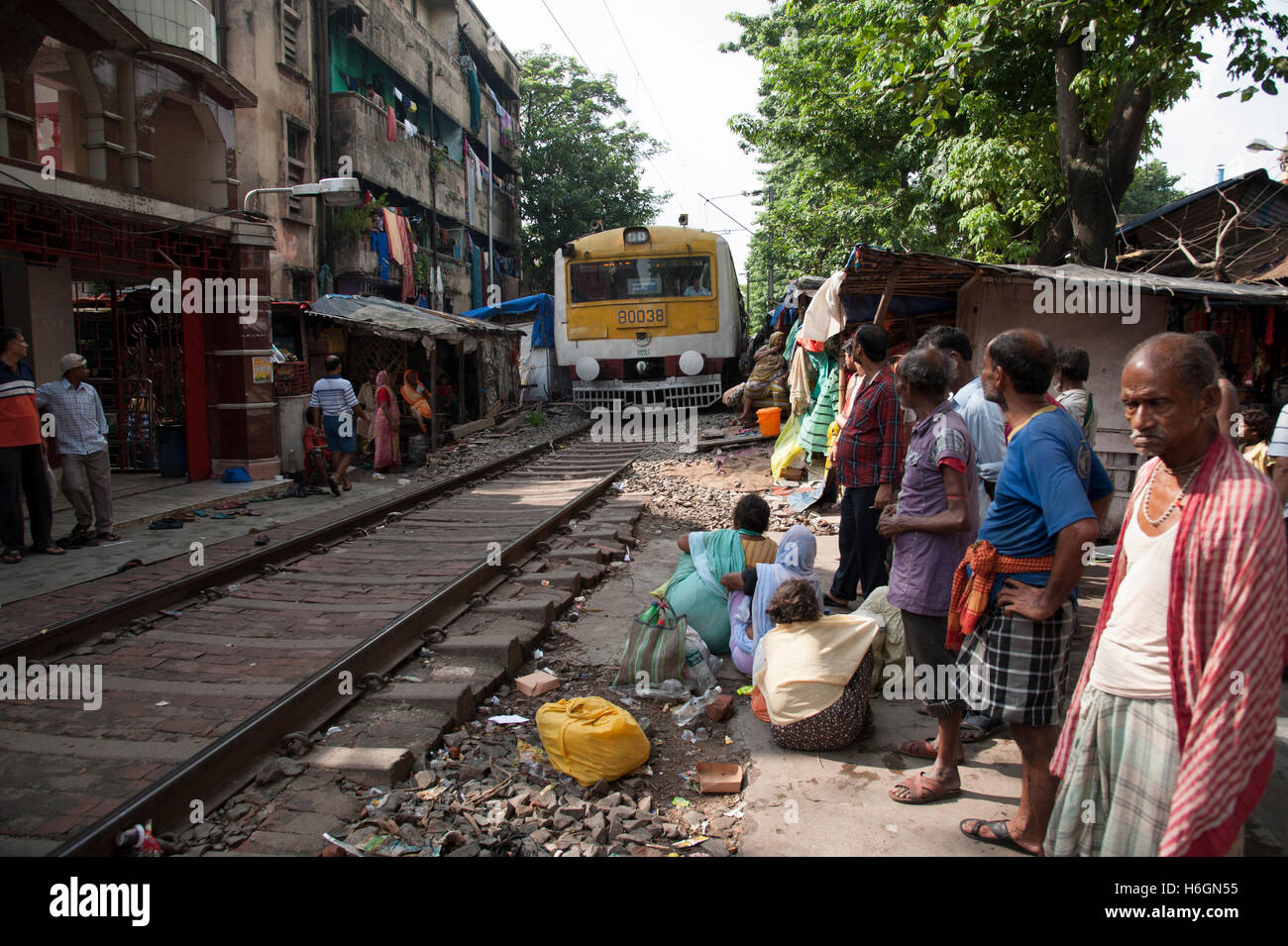 Slum people on near railway hi-res stock photography and images - Alamy