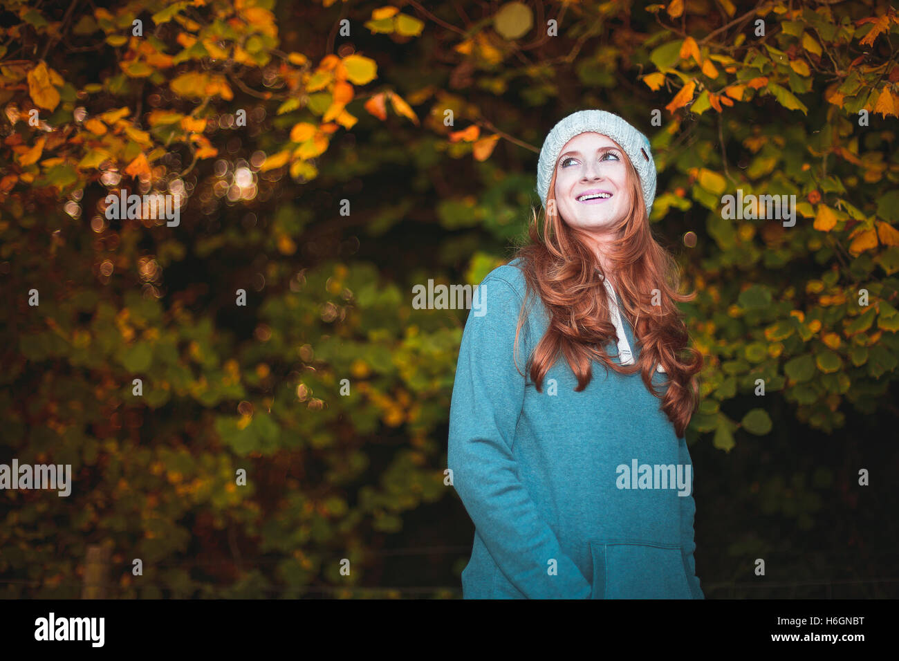 Happy read hi-res stock photography and images - Alamy