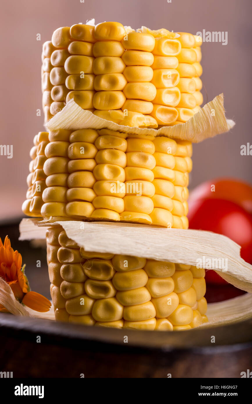 Corn husk stack hi-res stock photography and images - Alamy