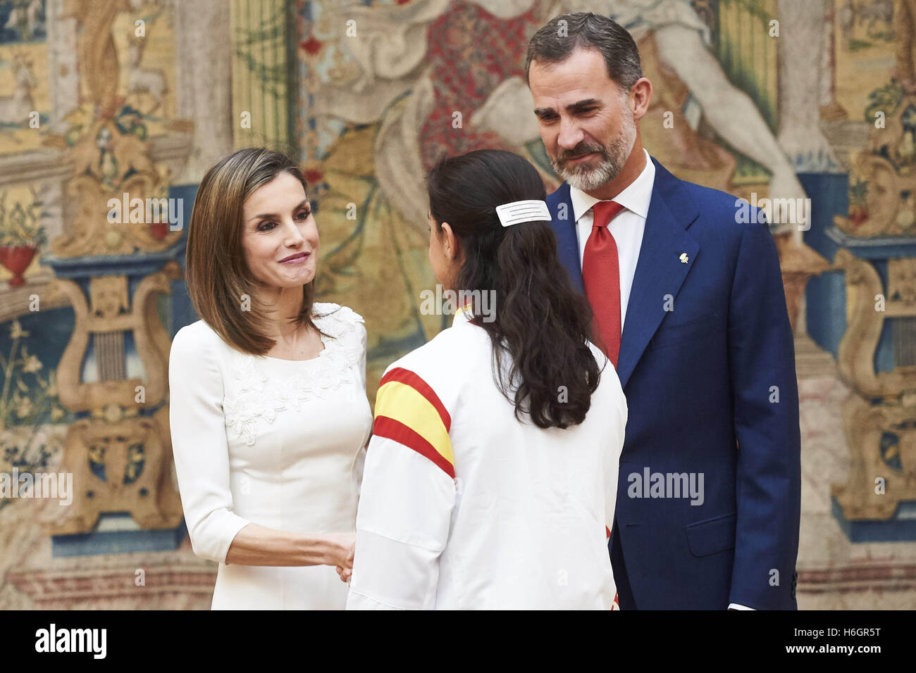 Spanish royals Queen Letizia, King Felipe and Princess Elena meet and ...