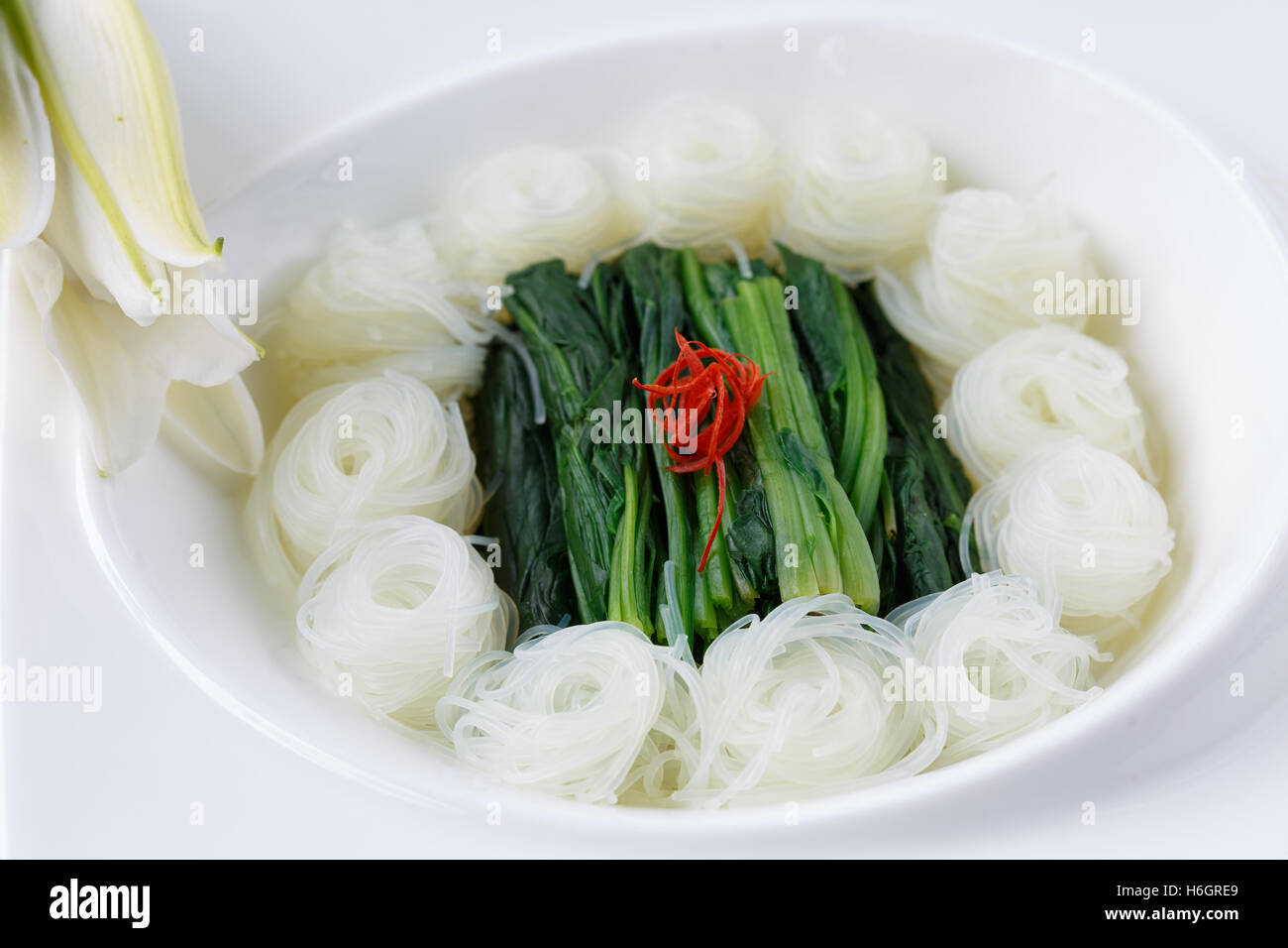 Vegetable dish, Chinese cooking Stock Photo - Alamy