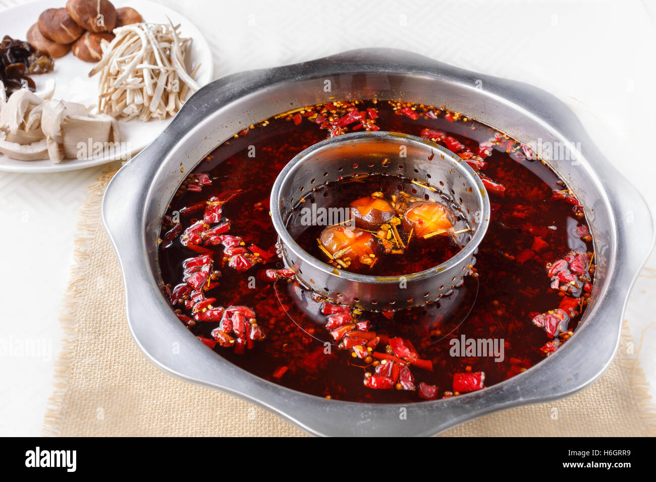 Vegetable dish, Chinese cooking Stock Photo - Alamy