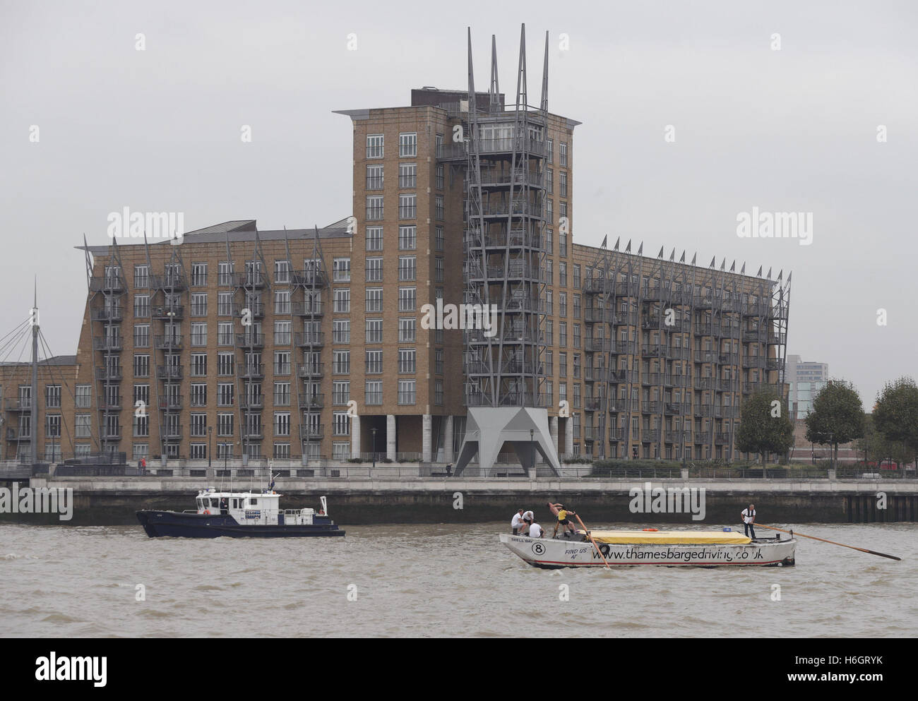 Thames barge race hi-res stock photography and images - Alamy
