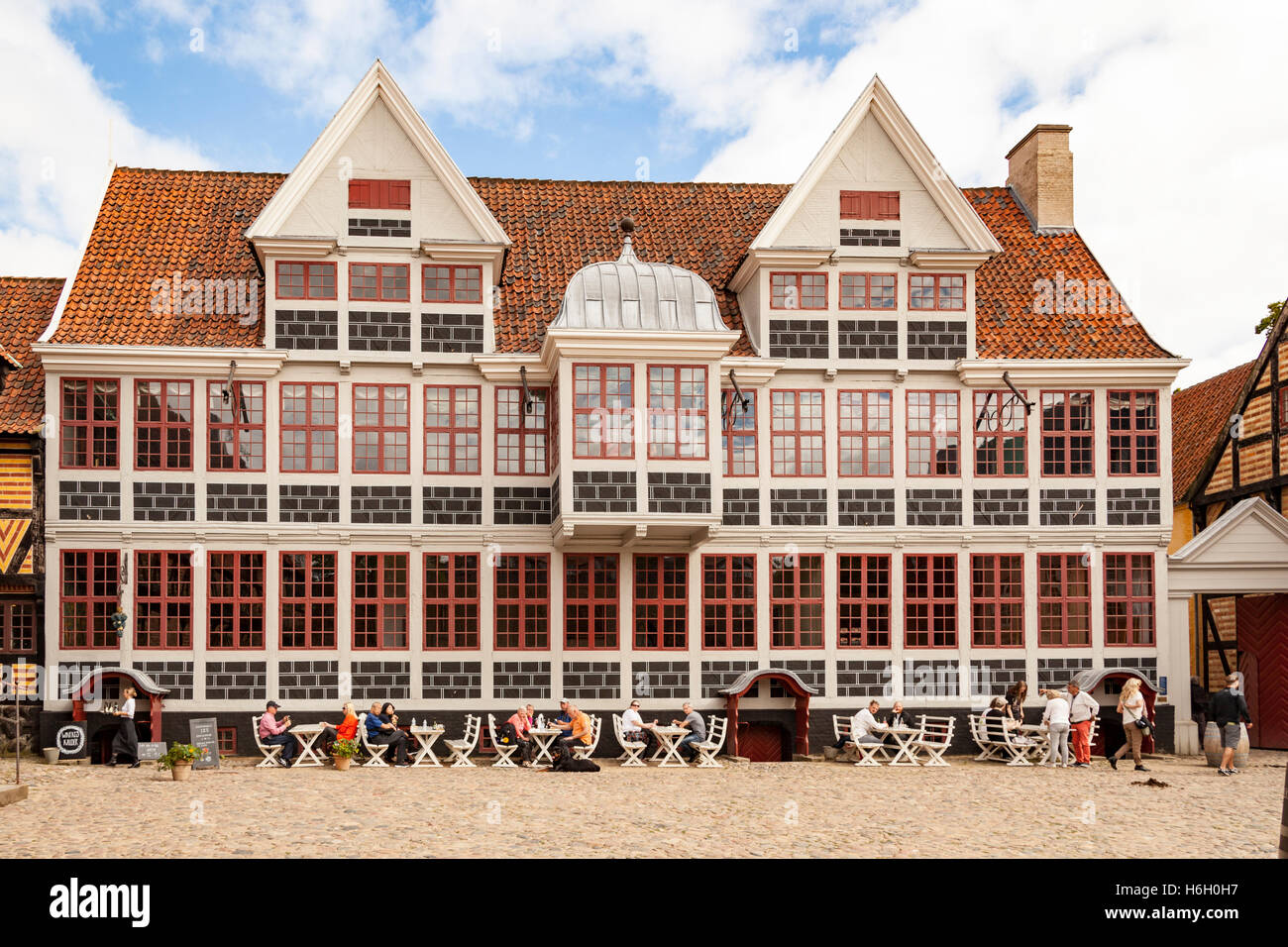 Coinmasters hi-res stock photography and images - Alamy