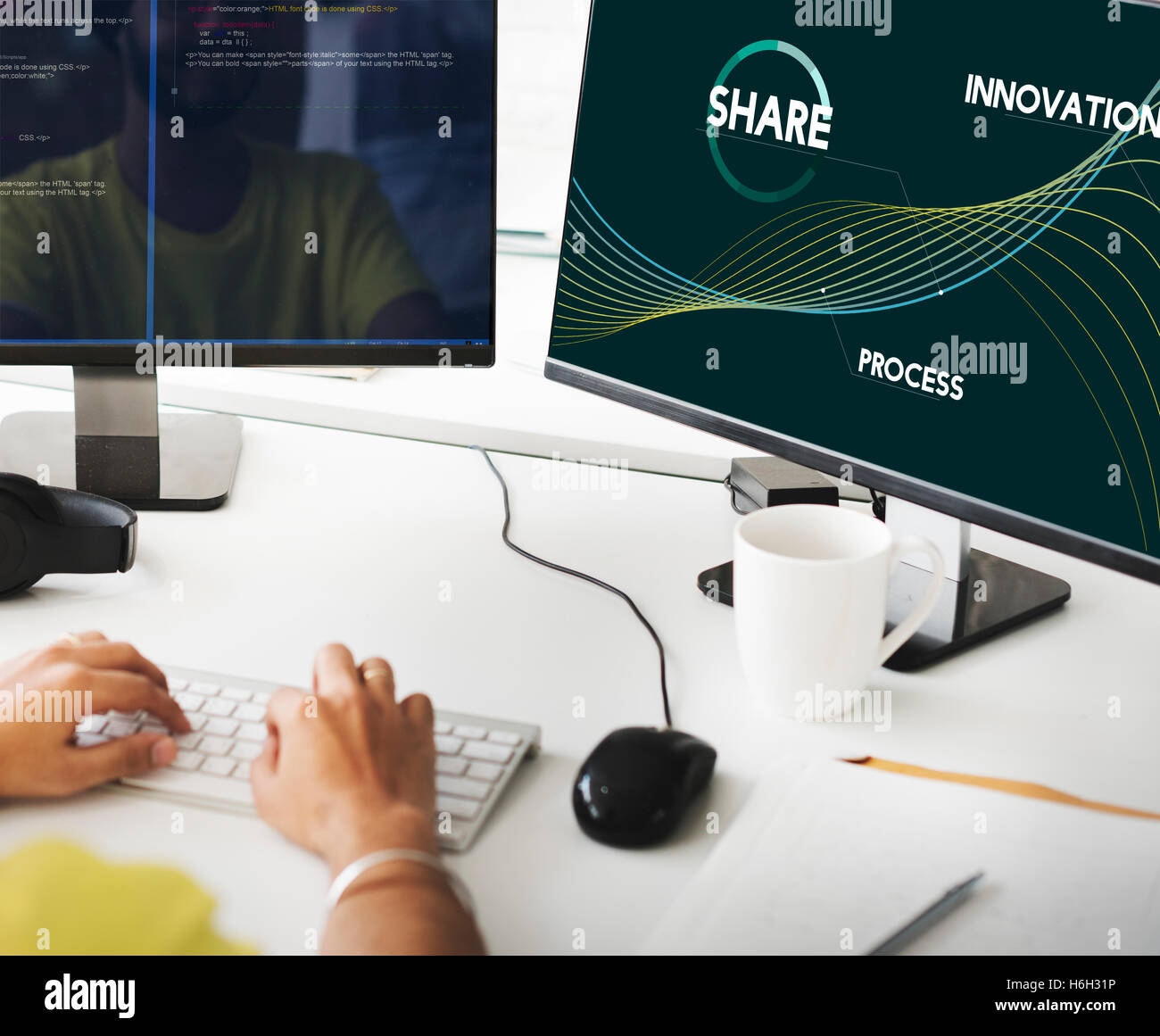 Technology Connect Development Network Process Concept Stock Photo - Alamy