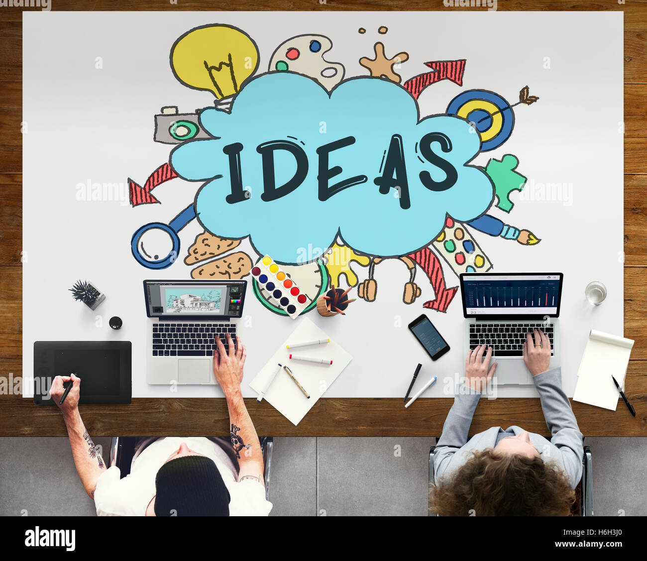 Ideas Cloud Bulb Bubble Creative Graphic Concept Stock Photo - Alamy
