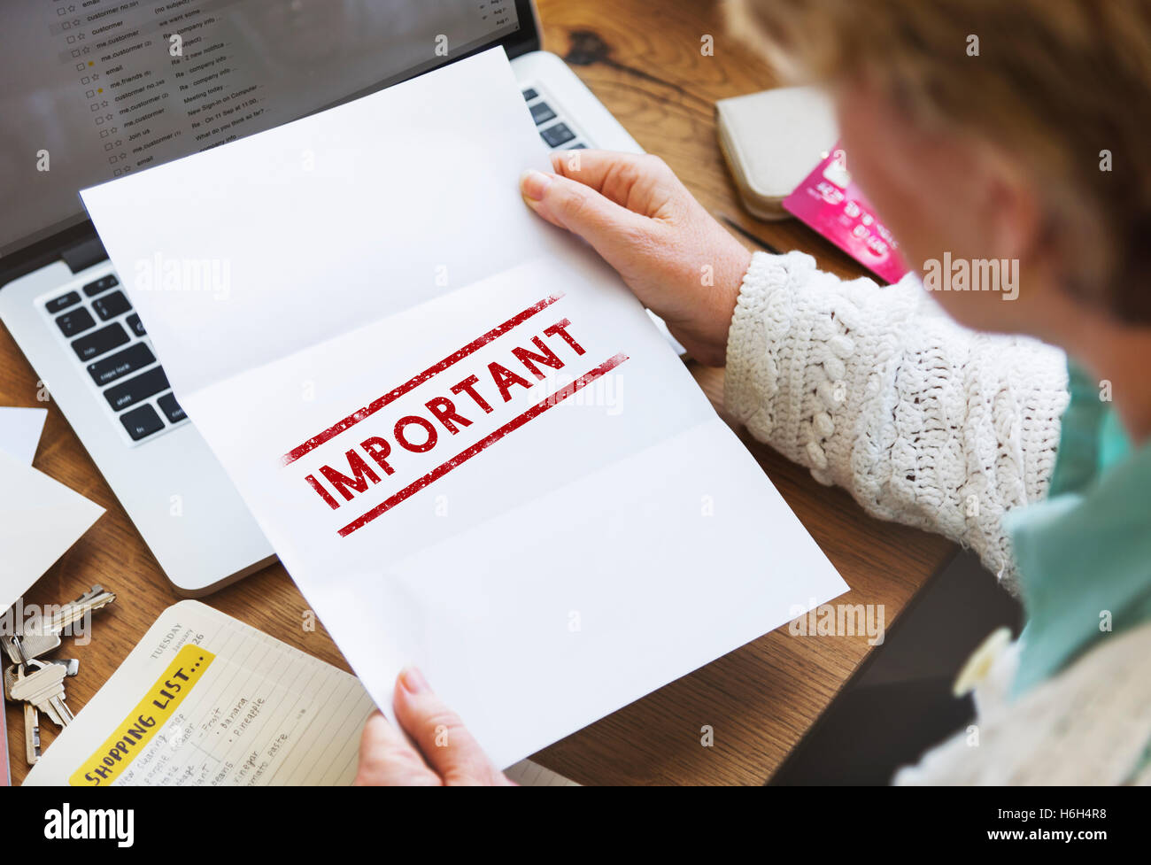 Important Prioritize Tasks Urgent Issues Order Concept Stock Photo - Alamy