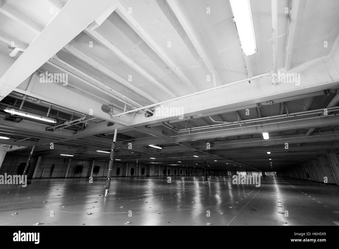 Cargo transports Black and White Stock Photos & Images - Alamy