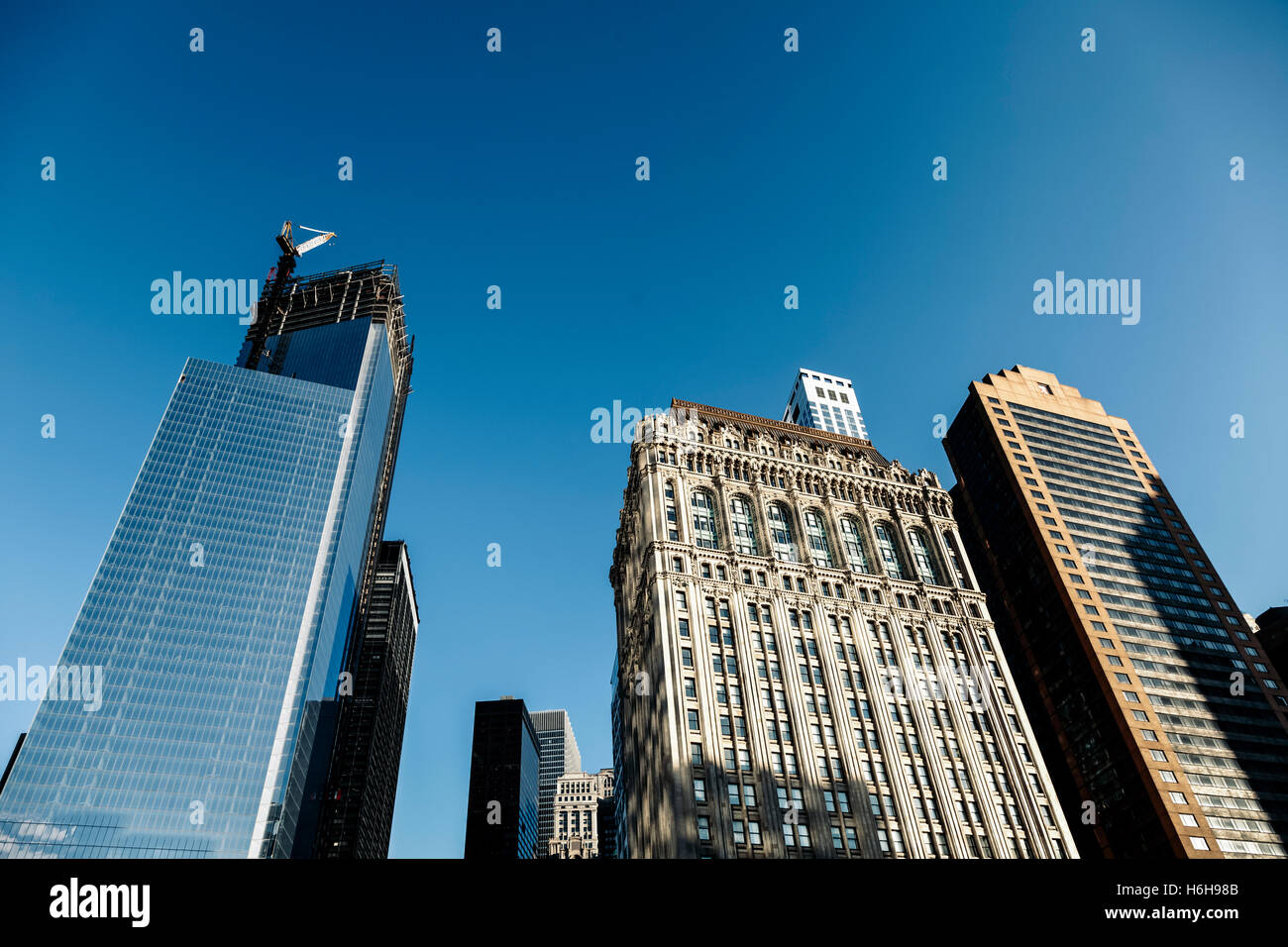 Cluster of buildings hi-res stock photography and images - Alamy